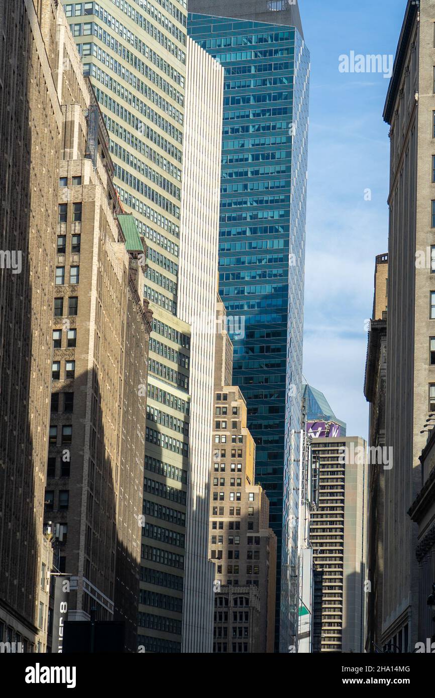 New york high rise hi-res stock photography and images - Alamy