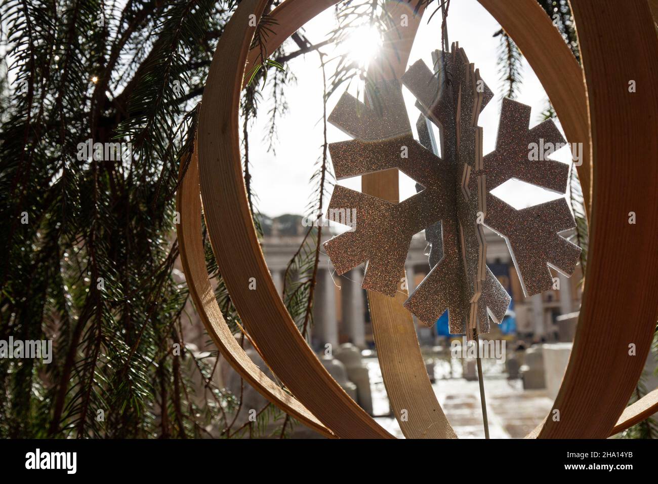 10 meter tall hi-res stock photography and images - Alamy