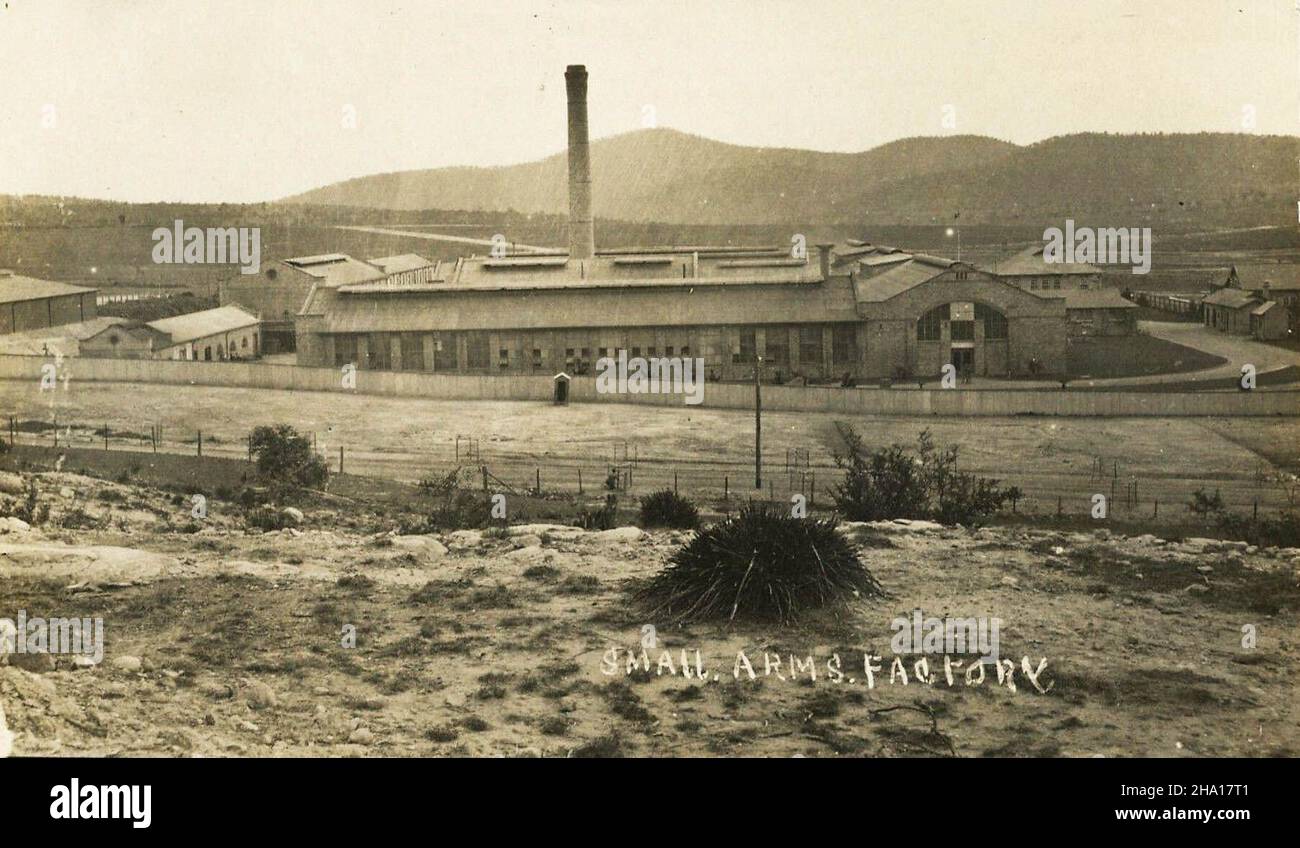 Small arms factory ww1 hi-res stock photography and images - Alamy