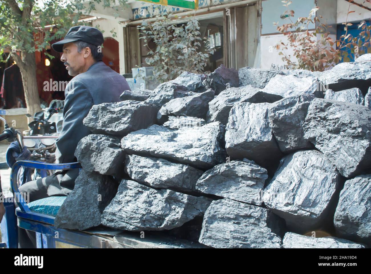 Coal delivery man hi-res stock photography and images - Alamy