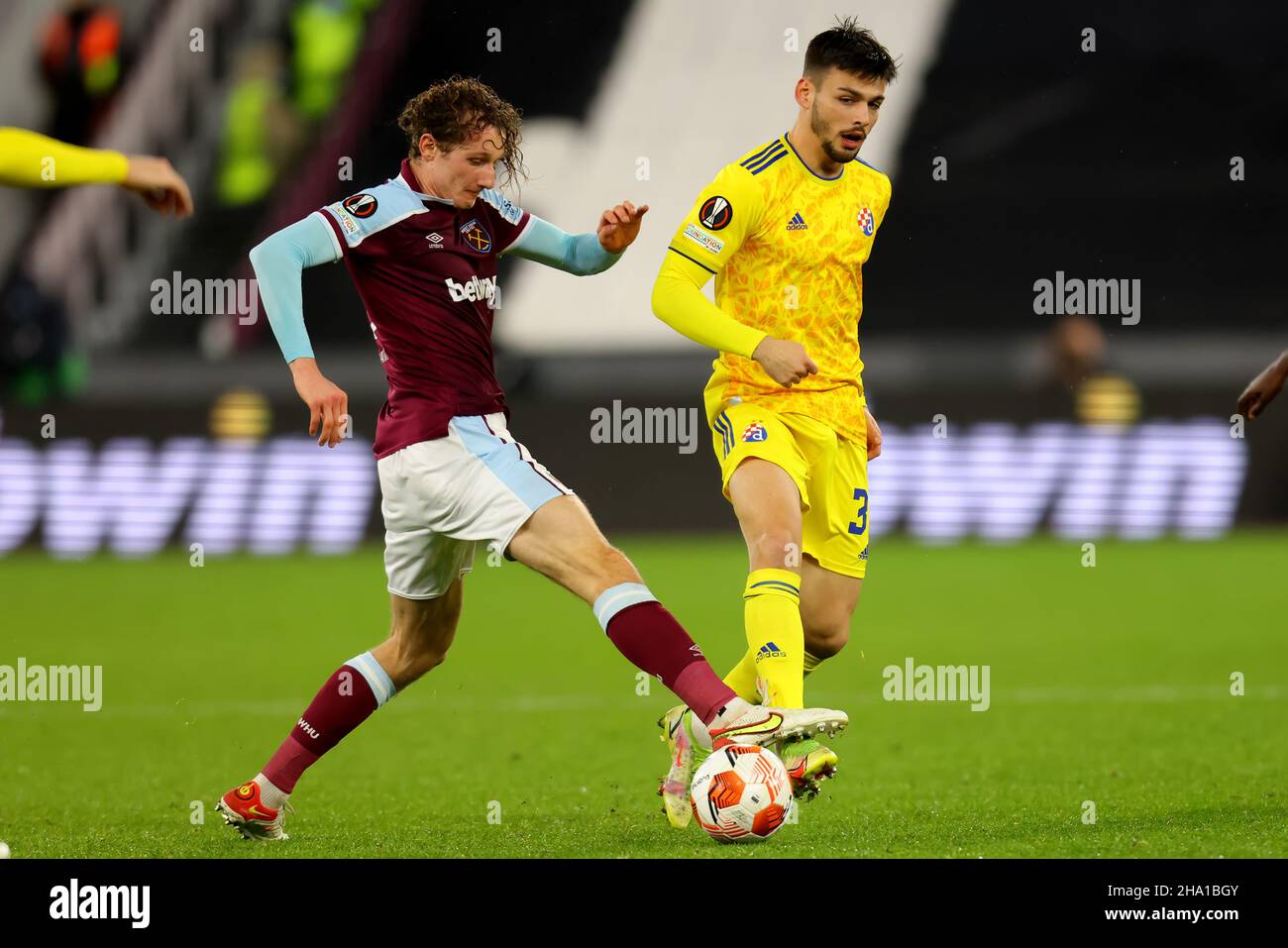Alex kral west ham hi-res stock photography and images - Alamy