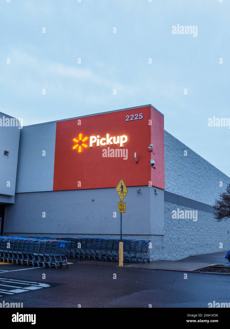 Super walmart hi-res stock photography and images - Alamy