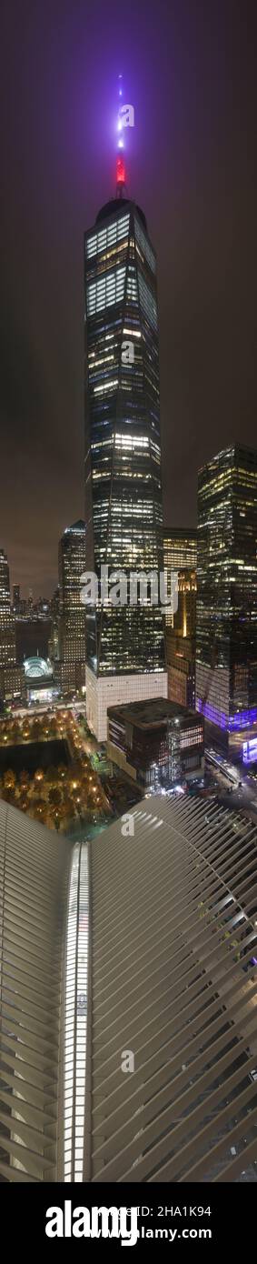 One World Trade Center at night Stock Photo - Alamy