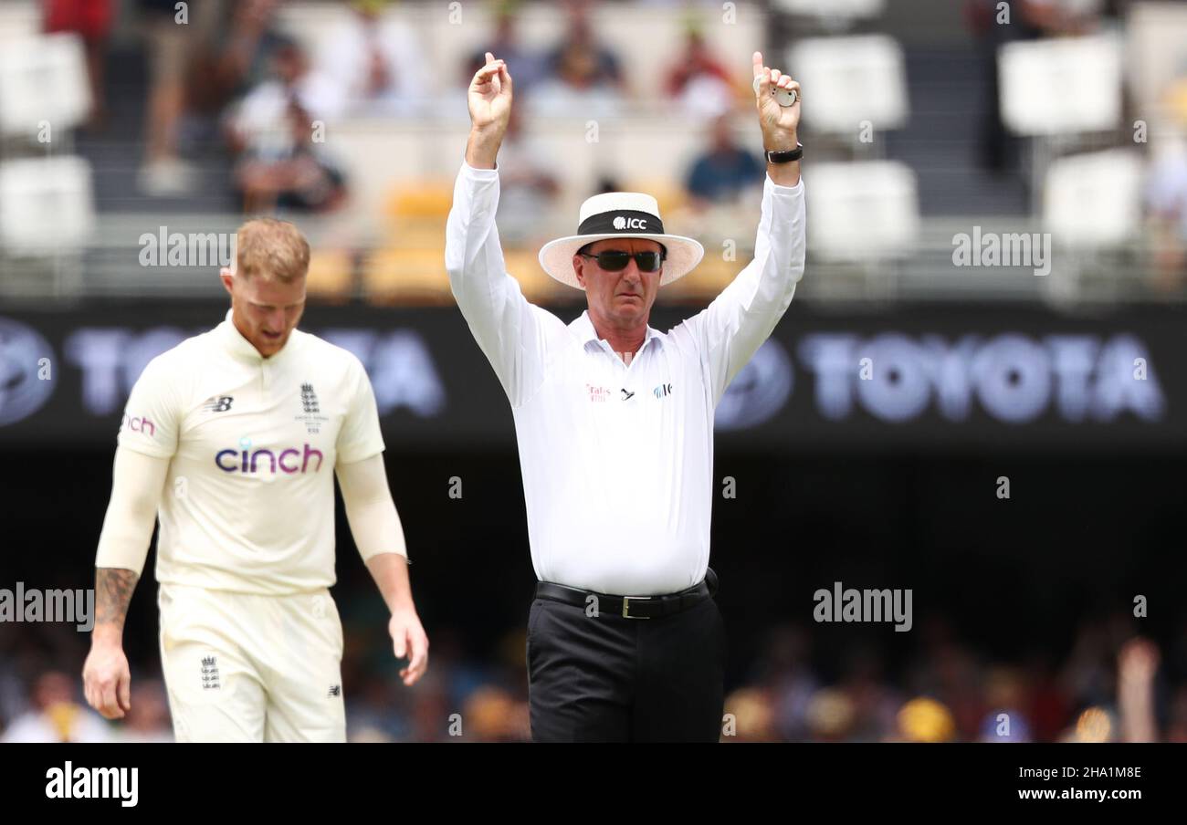 Umpire Rod Tucker signals a six as Ben Stokes ( Left )looks on during ...