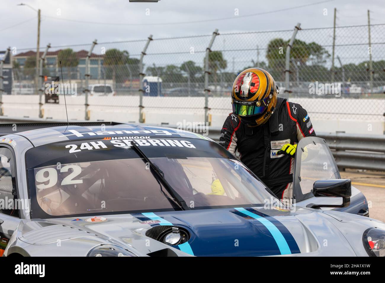 P4 series hi-res stock photography and images - Alamy