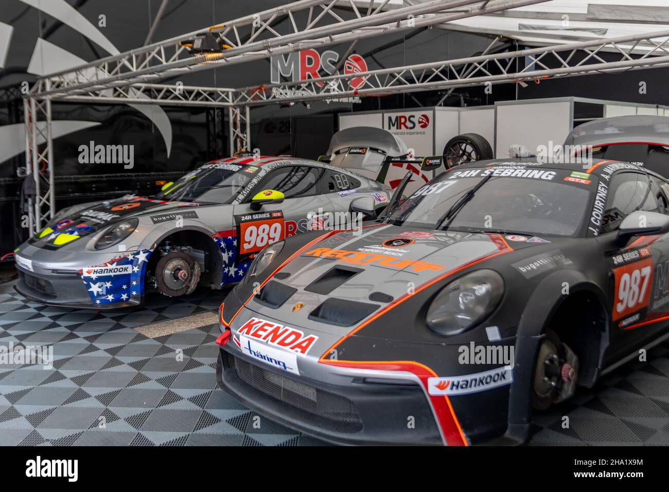 Aston martin engine 2021 hi-res stock photography and images - Alamy