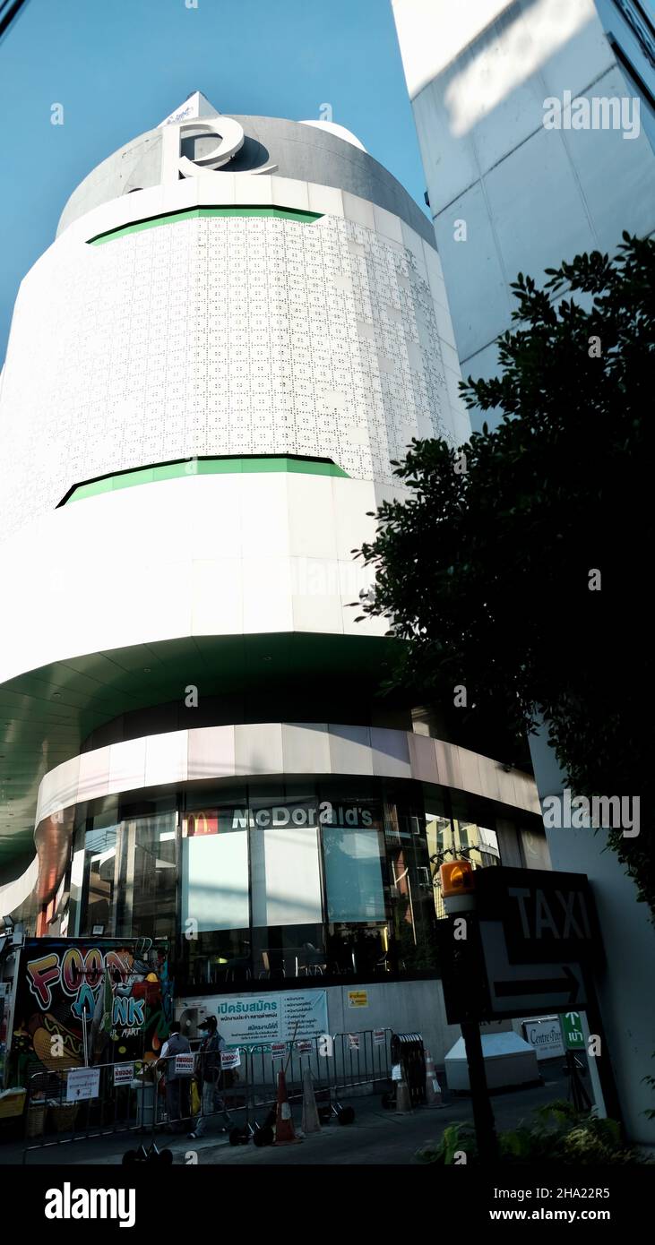 Robinson Mall Bangkok Riverside Charoen Krung Rd, Bang Rak Bangkok ...