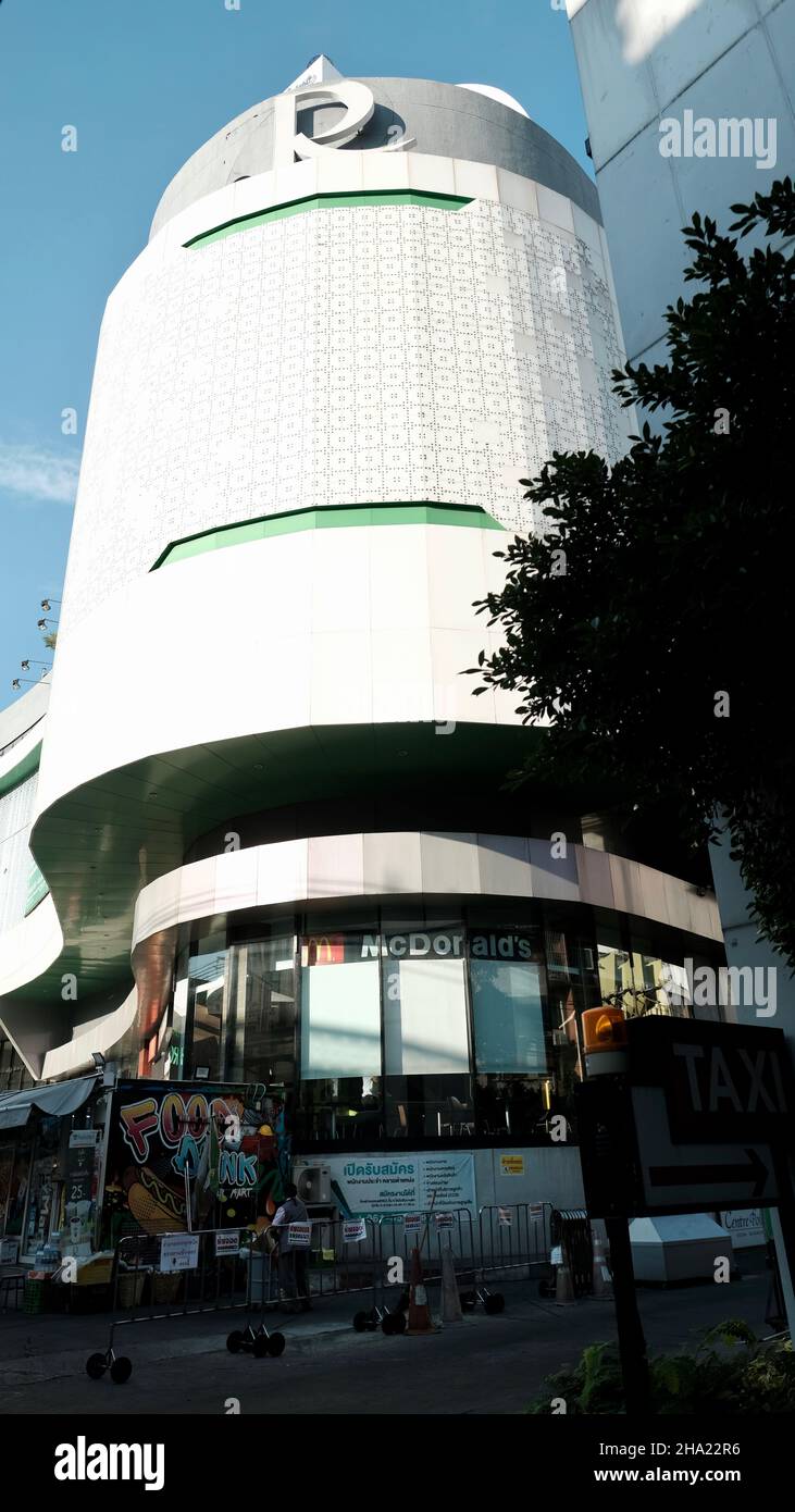 Robinson Mall Bangkok Riverside Charoen Krung Rd, Bang Rak Bangkok ...