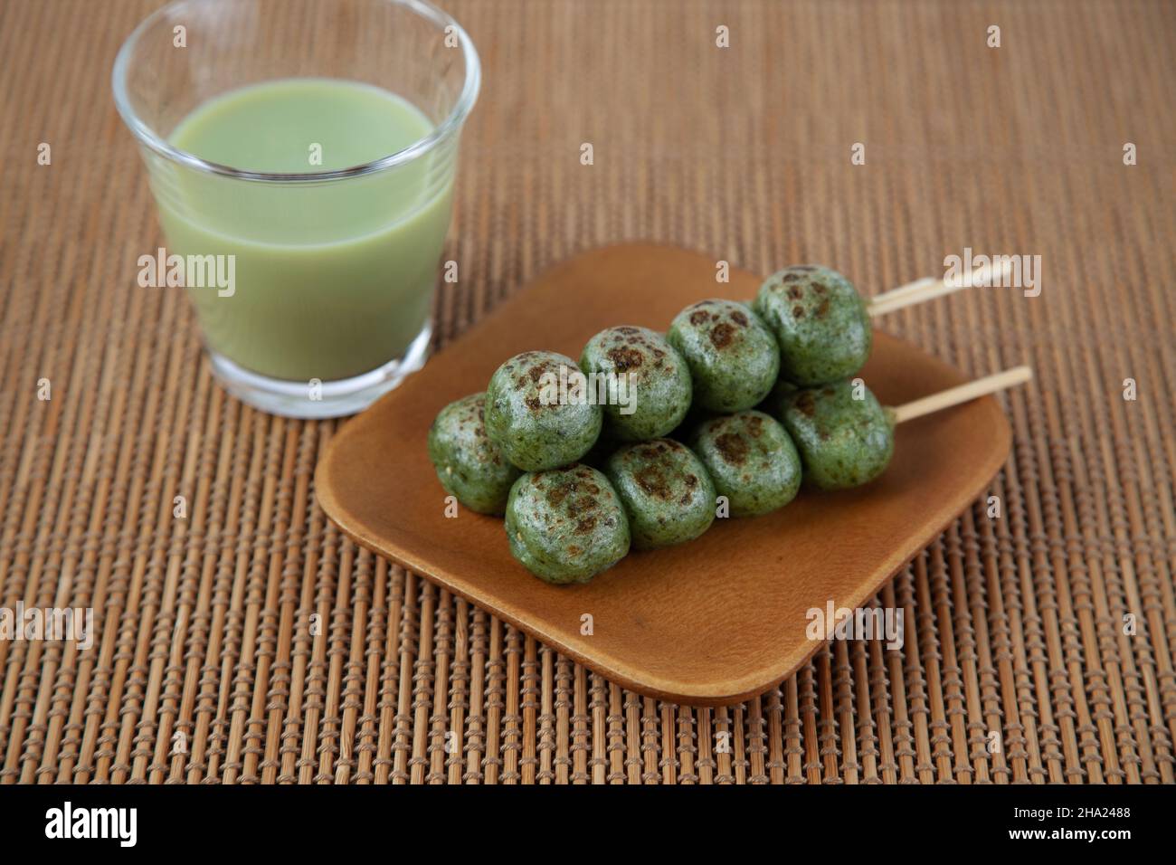 dango mugwort dumpling rice cake Japanese confectionery matcha green ...