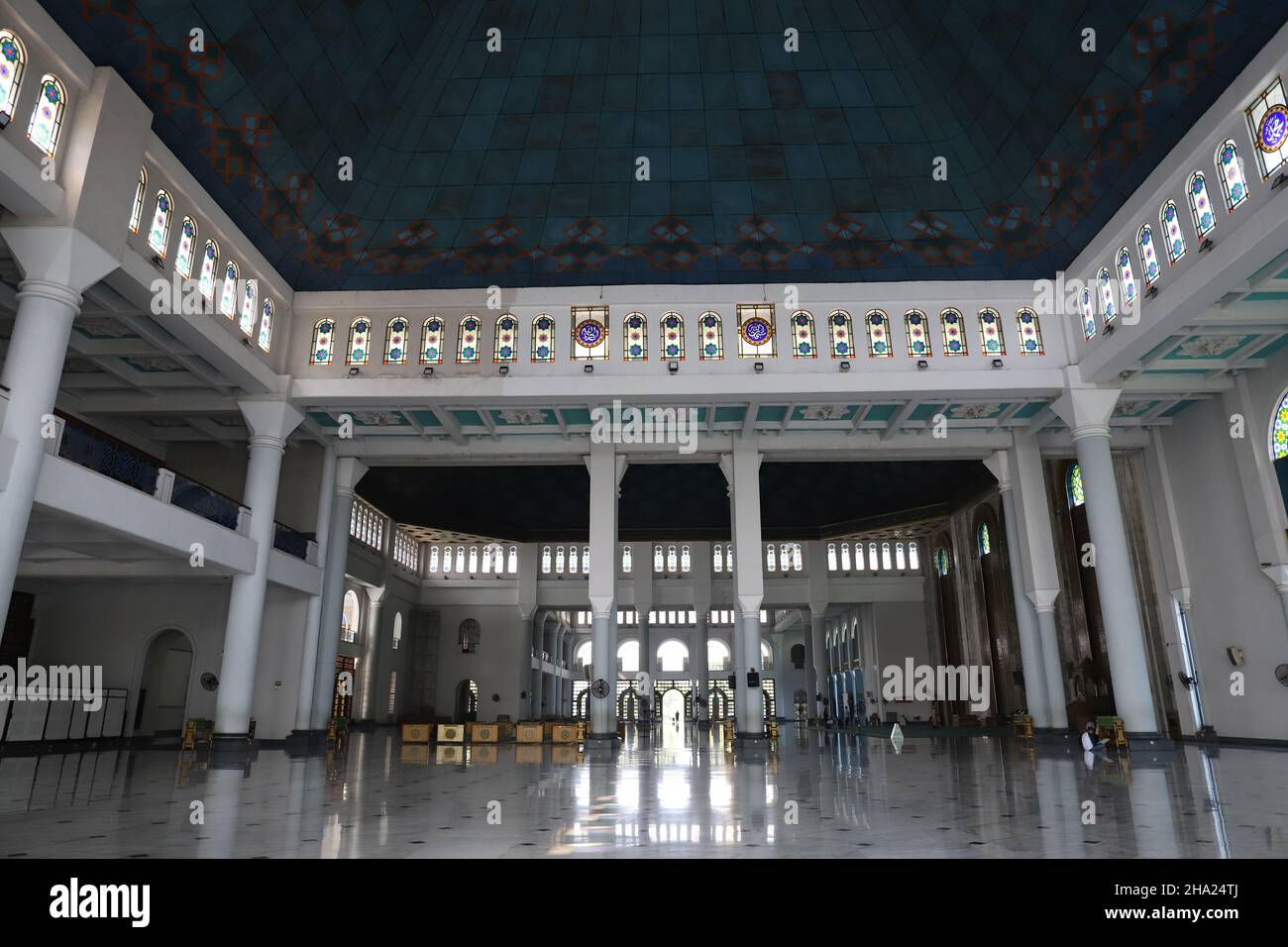 SURABAYA, INDONESIA - OCTOBER 15, 2019: Al Akbar National Mosque or ...