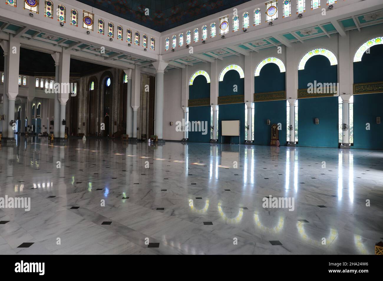 Mihrab and minbar design hi-res stock photography and images - Alamy
