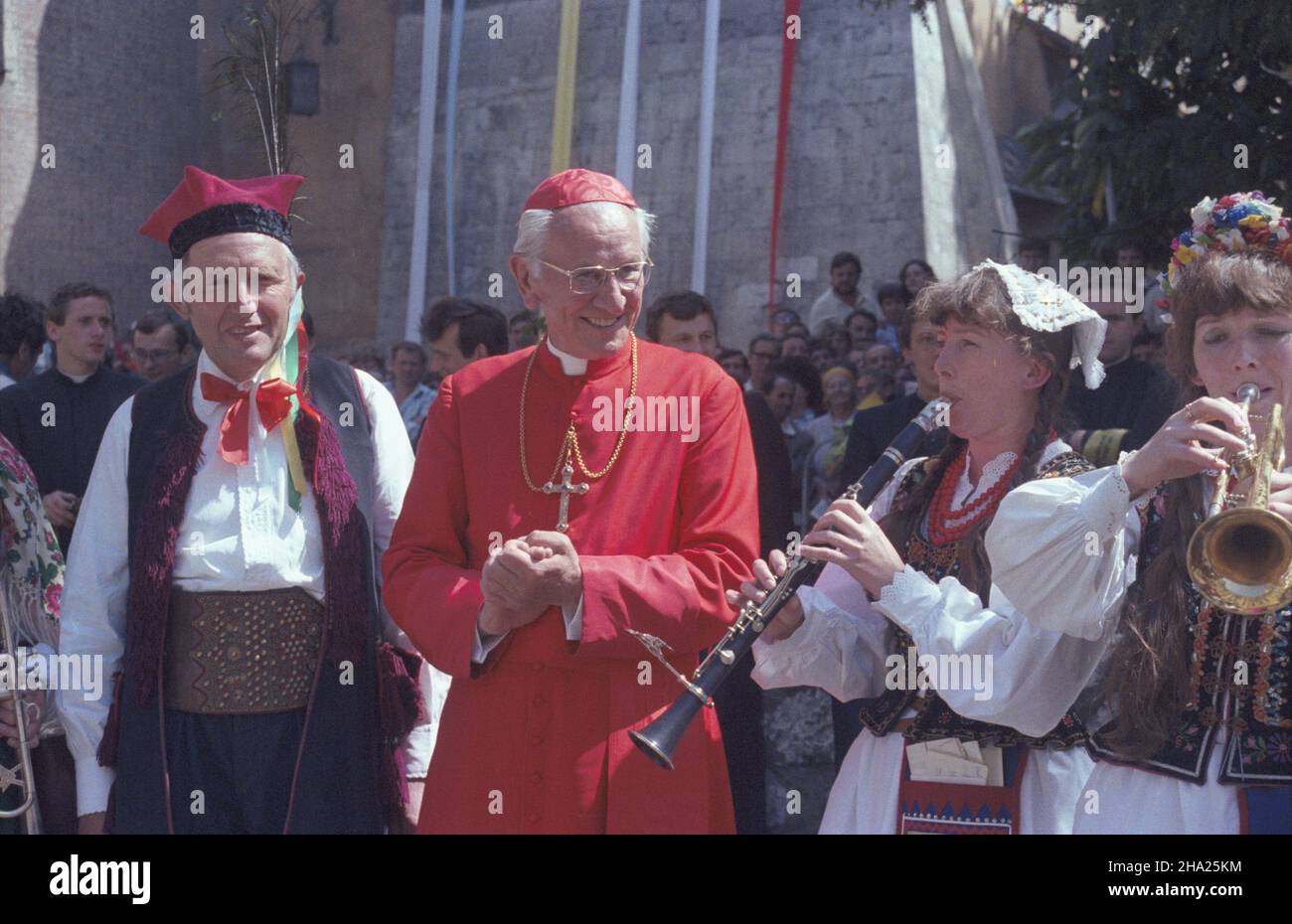 John joseph krol hi-res stock photography and images - Alamy