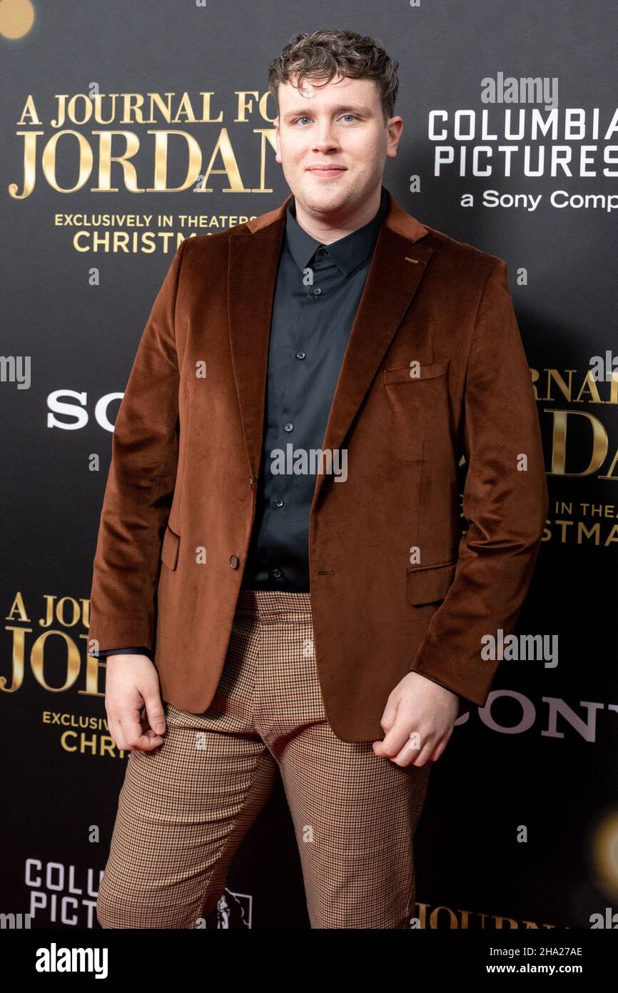 New York, USA. 09th Dec, 2021. Grey Henson attends the world premiere ...