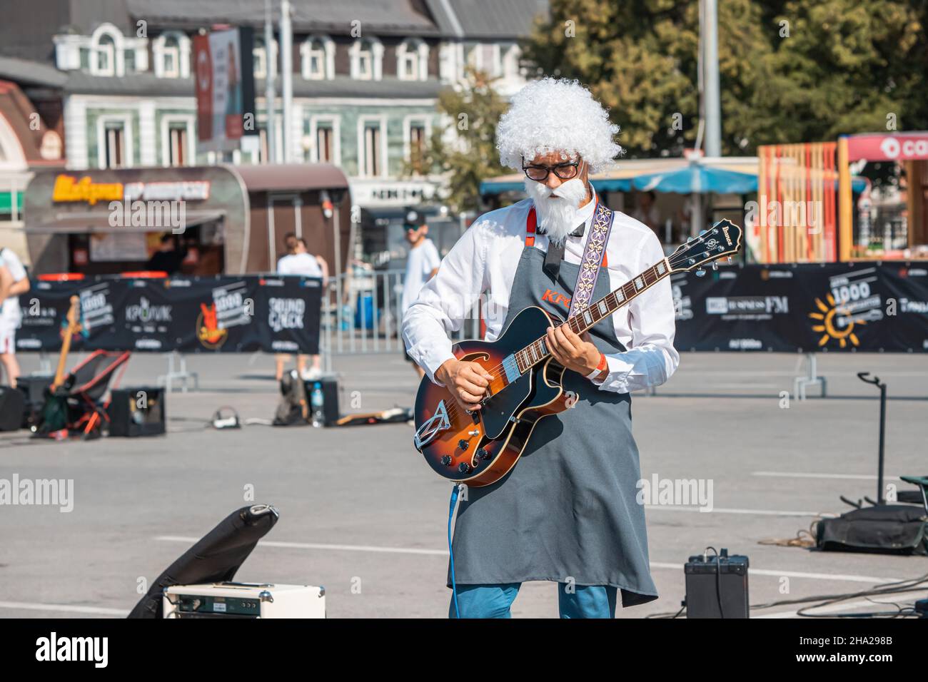 Colonel sanders young hi-res stock photography and images - Alamy