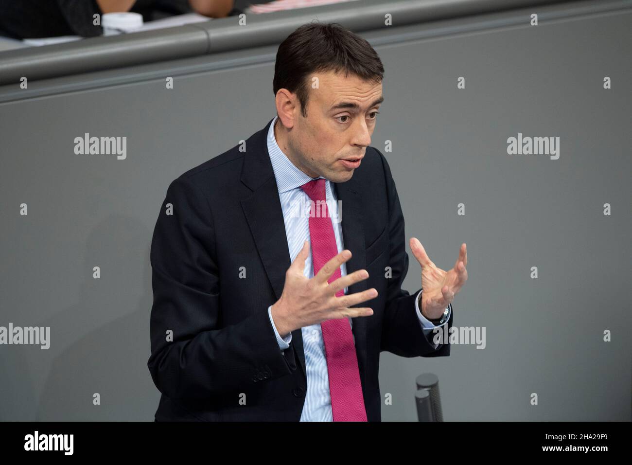 Berlin, Deutschland. 09th Dec, 2021. Nils SCHMID, SPD, during his ...