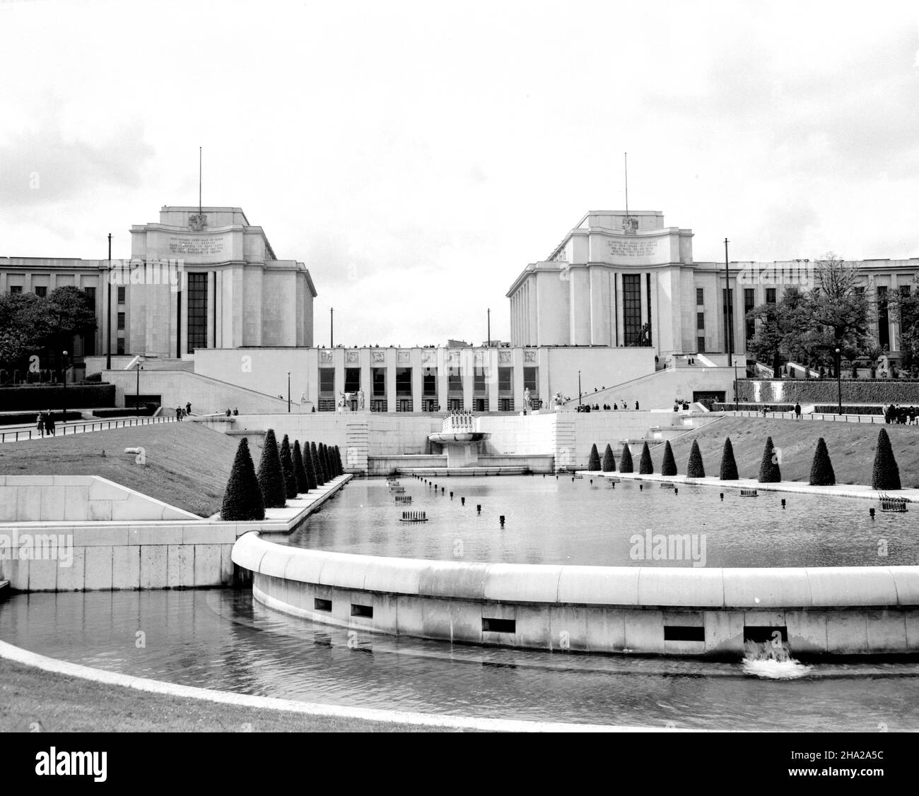 View of the Moderne Palais de Chaillot in the rear with the fountain of ...