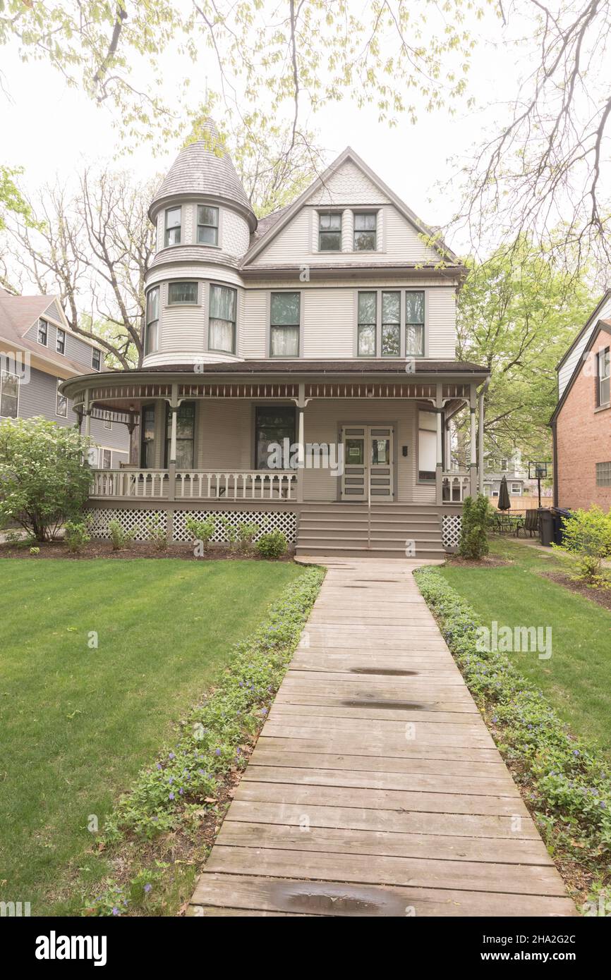 The Ernest Hemingway Birthplace Museum Stock Photo - Alamy