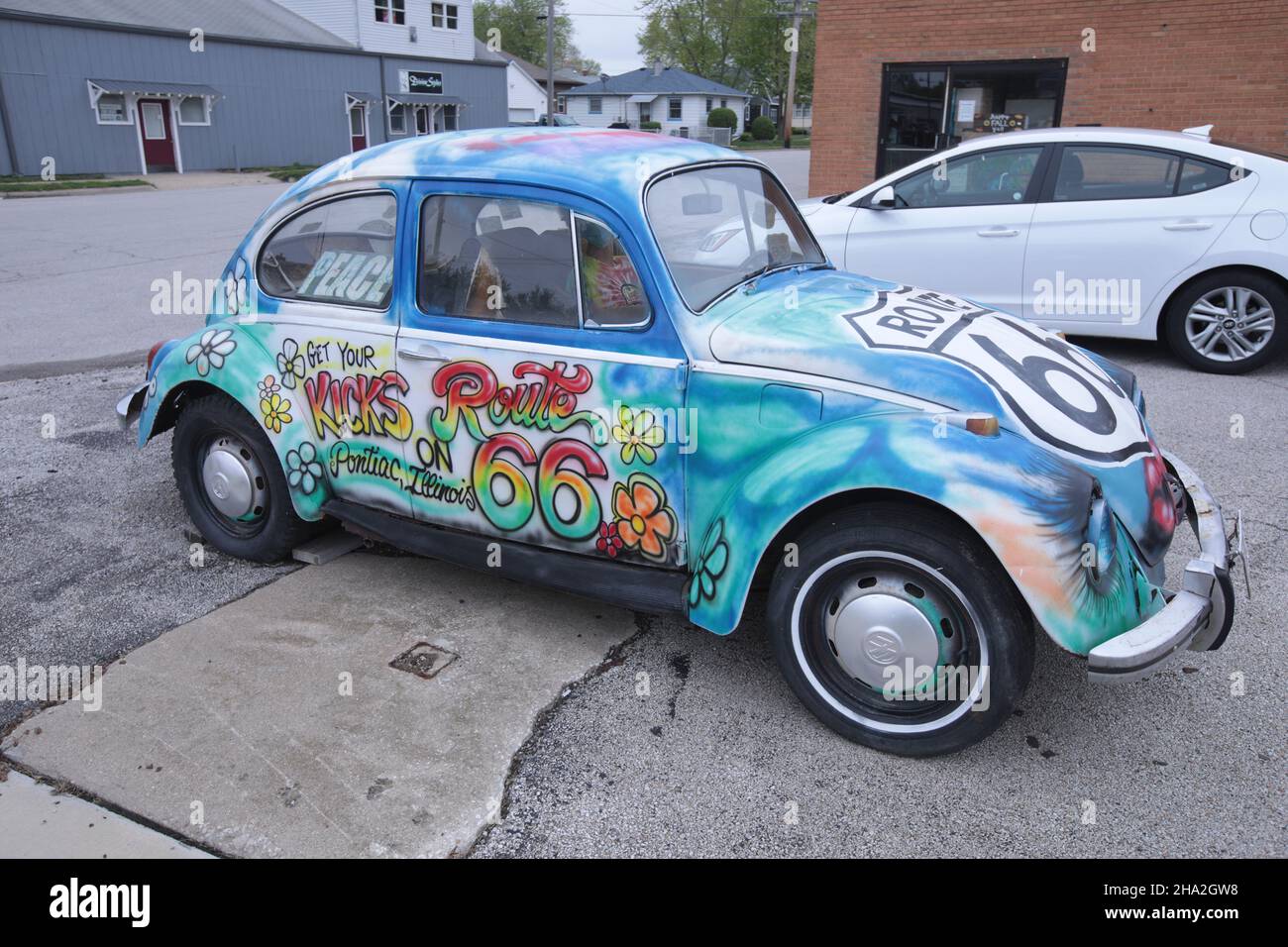 Pontiac Il, USA Route 66 Love Bug Stock Photo - Alamy