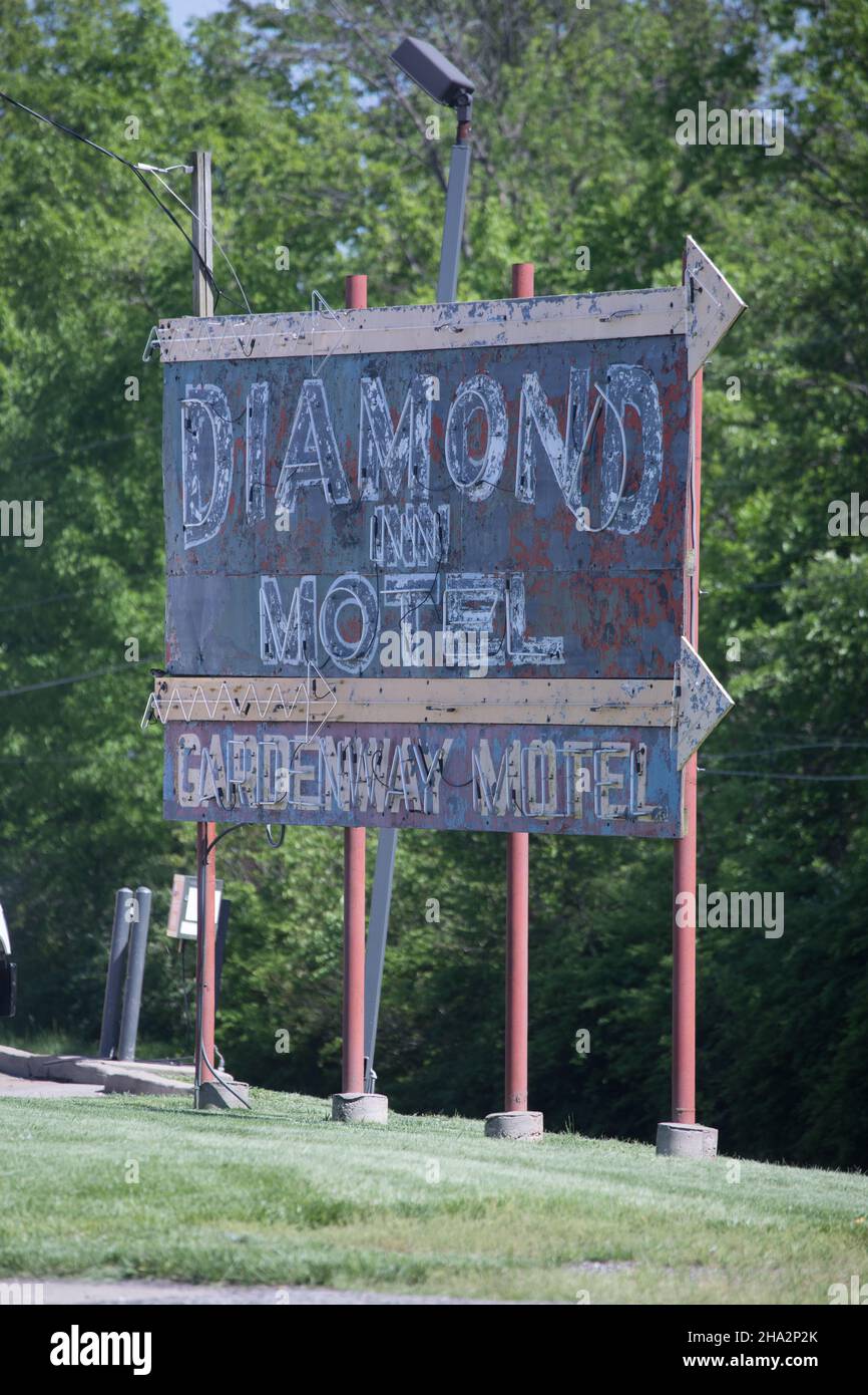 Summit inn route 66 hi-res stock photography and images - Alamy