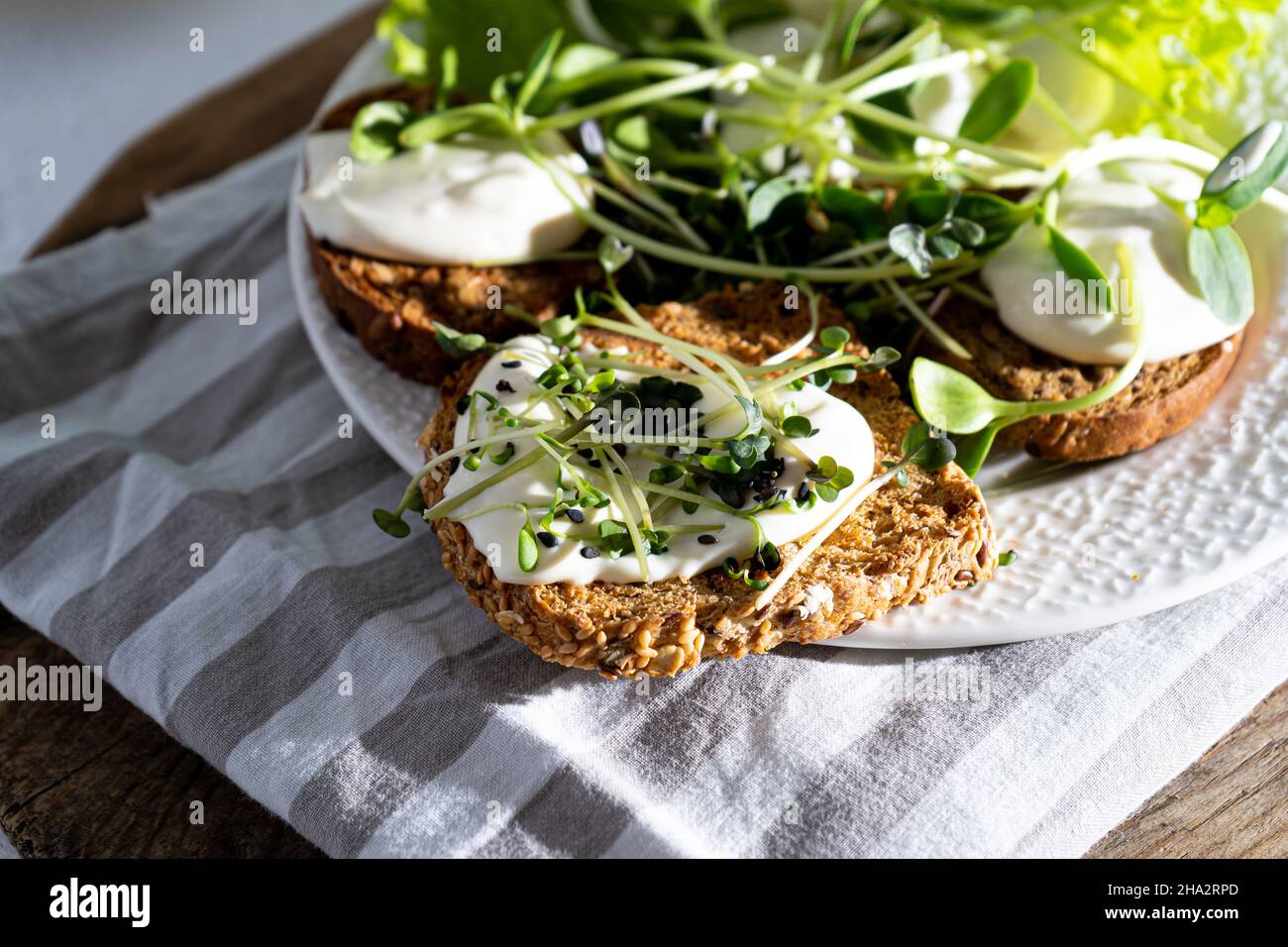 Simple greens hi-res stock photography and images - Alamy