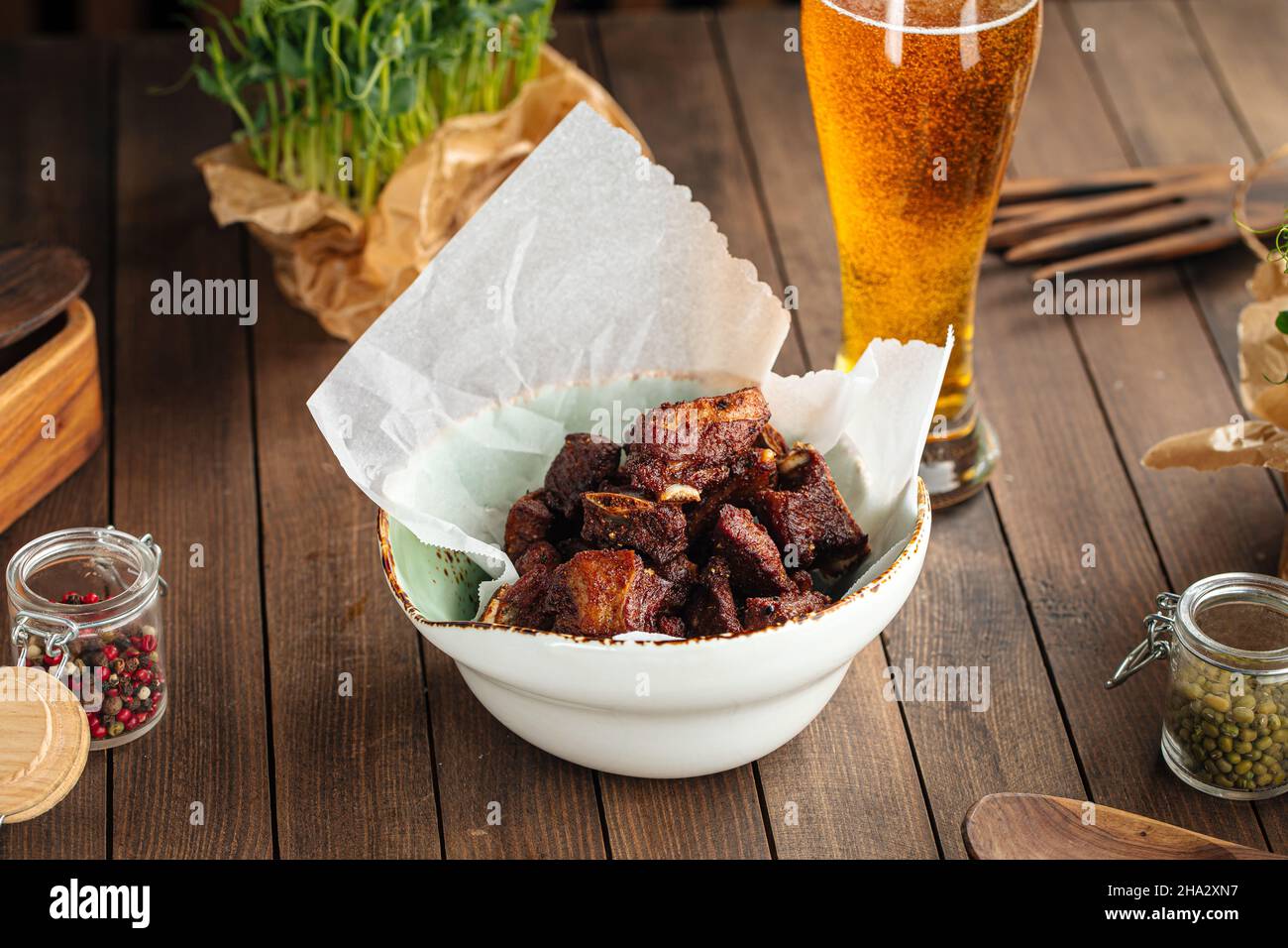 Small ribs hi-res stock photography and images - Alamy