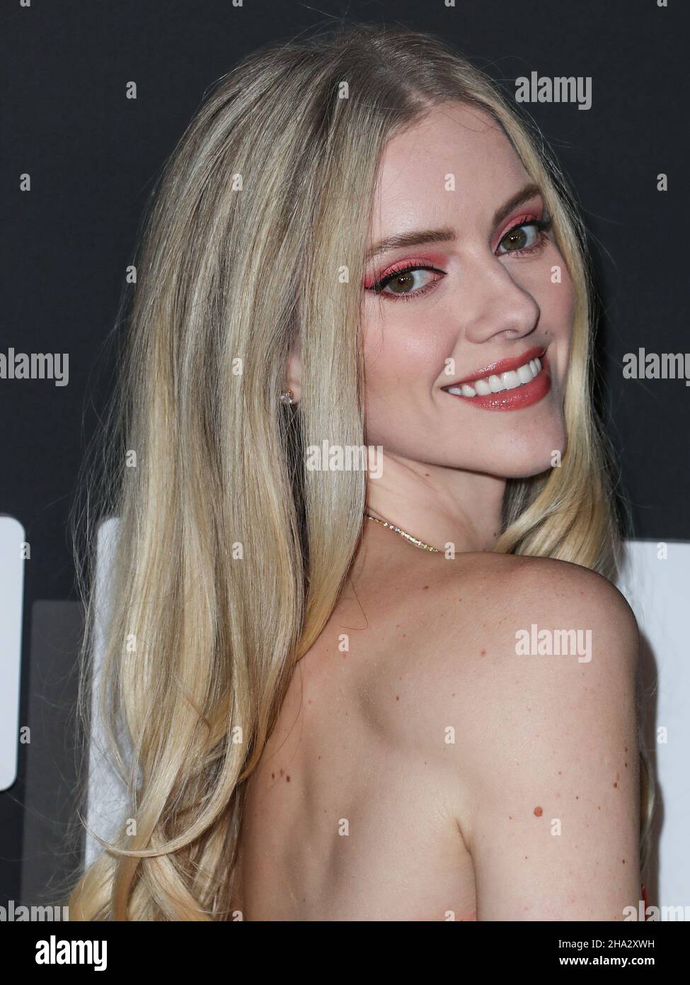 HOLLYWOOD, LOS ANGELES, CALIFORNIA, USA - DECEMBER 09: Model Elle Evans ...