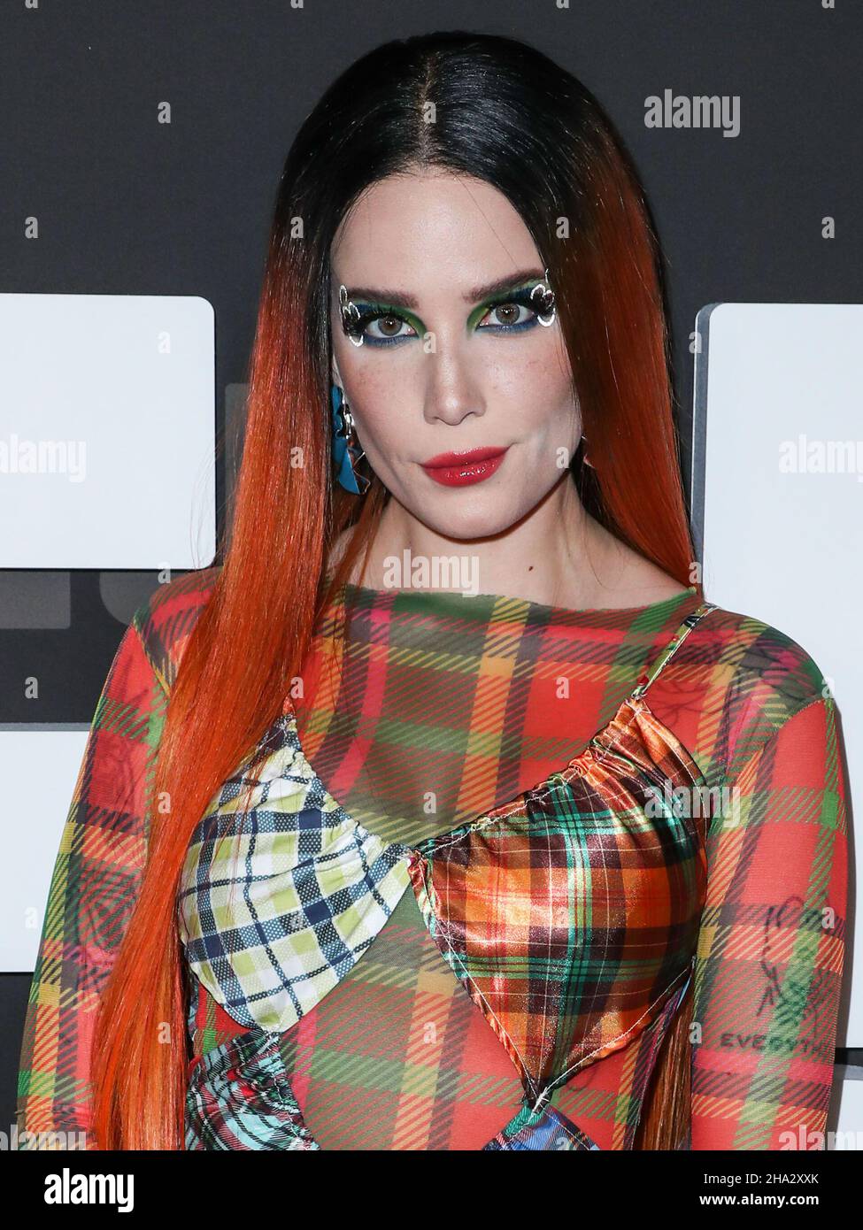 HOLLYWOOD, LOS ANGELES, CALIFORNIA, USA - DECEMBER 09: Singer Halsey ...
