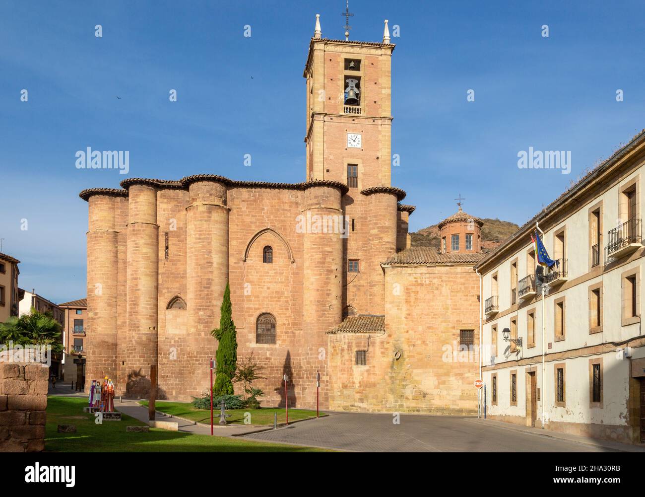 Royal Monastery of Saint Mary, Monasterio de Santa Maria la Real ...