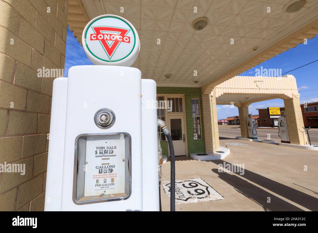 Shamrock, Texas, USA, Conoco Tower Station, U-Drop Inn, Tower Cafe ...