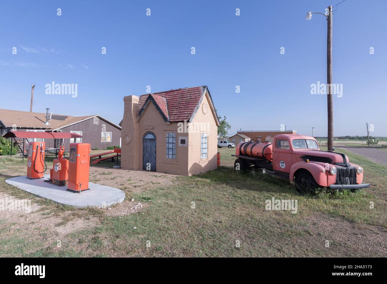 Shamrock, Texas, USA, Conoco Tower Station, U-Drop Inn, Tower Cafe ...