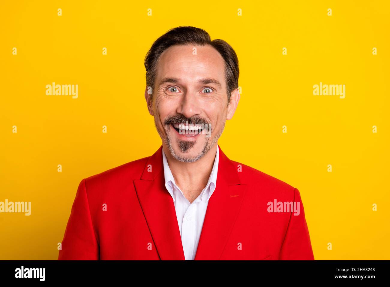 Photo of mature man impressed face reaction information discount ...