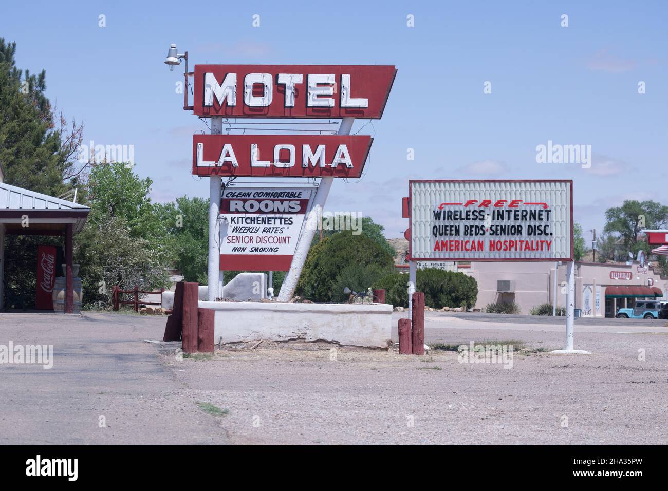1950s motel night hi-res stock photography and images - Alamy