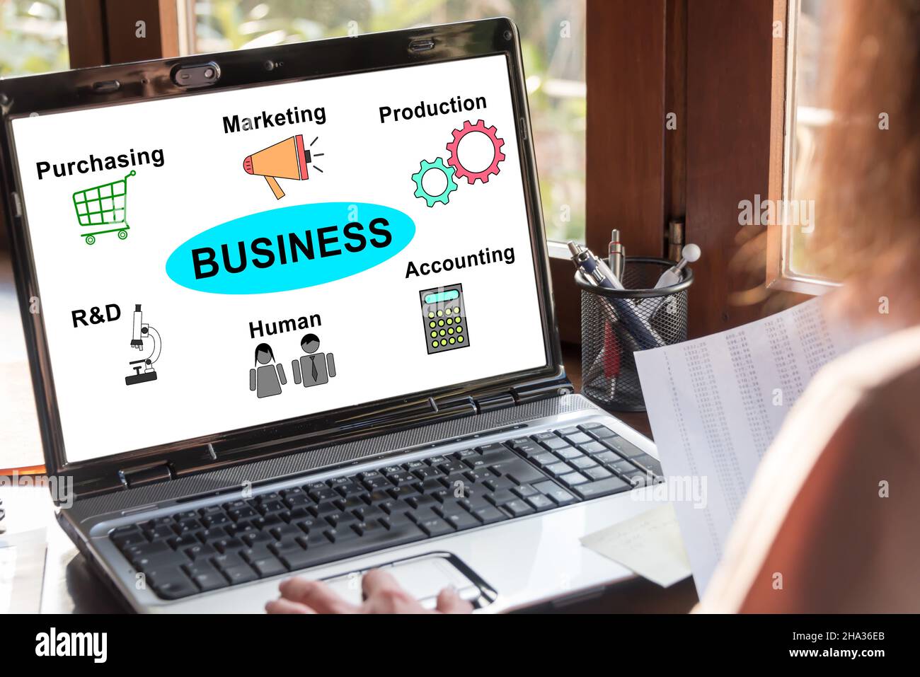 Laptop screen showing business structure concept Stock Photo - Alamy