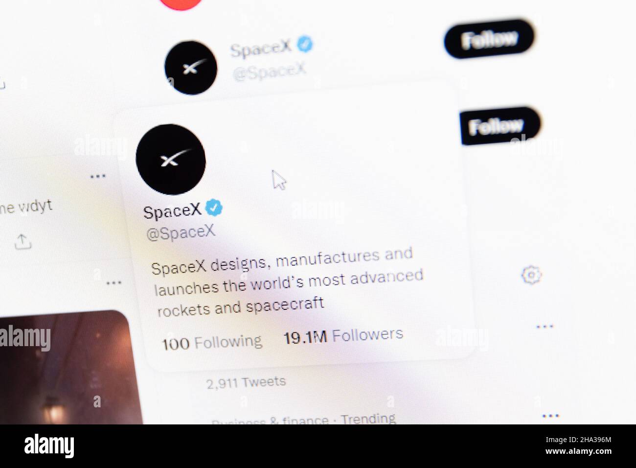 Twitter spacex hi-res stock photography and images - Alamy