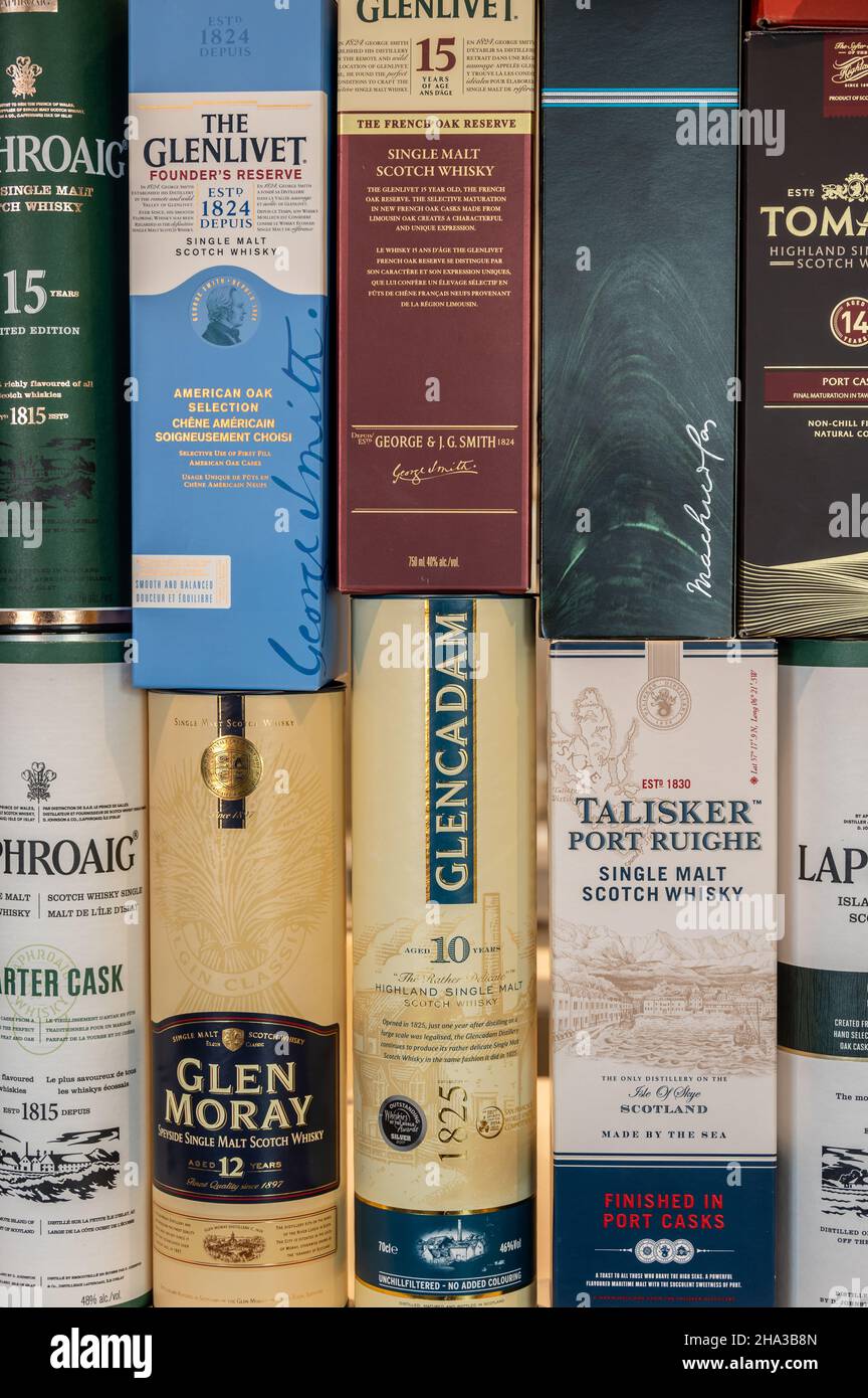 Canada gold bar hi-res stock photography and images - Alamy