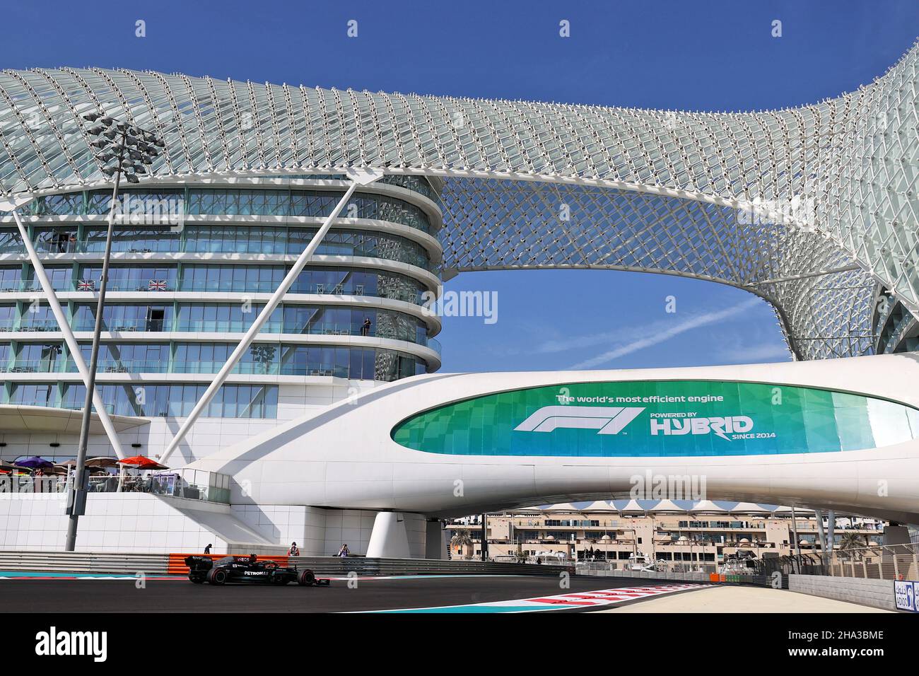 Abu Dhabi, Abu Dhabi. 10th Dec, 2021. Valtteri Bottas (FIN) Mercedes AMG F1 W12. Abu Dhabi Grand ...
