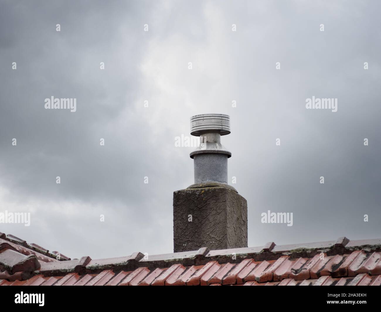Masonry chimney hi-res stock photography and images - Alamy