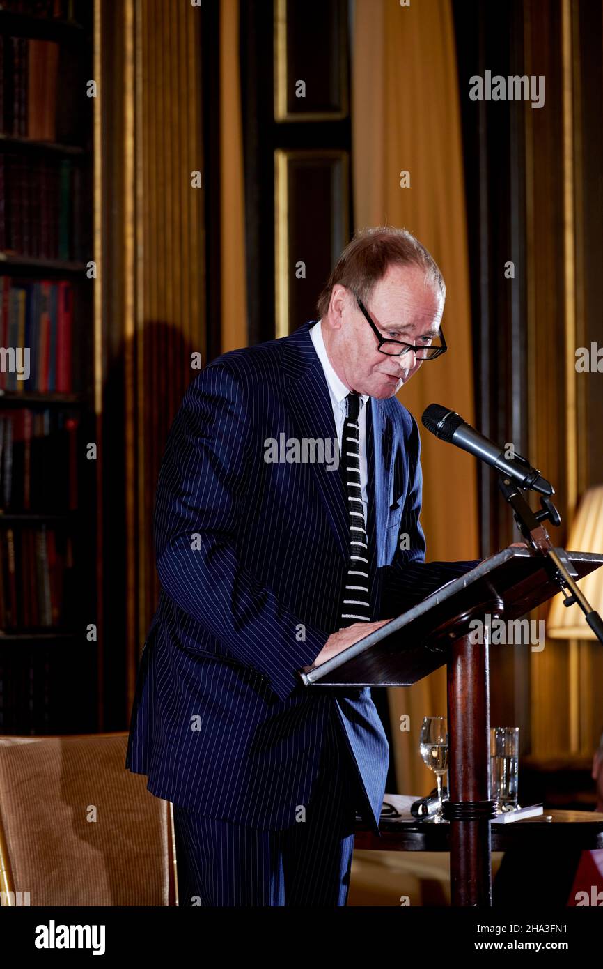 The hitchhikers guide to the galaxy tv hi-res stock photography and ...