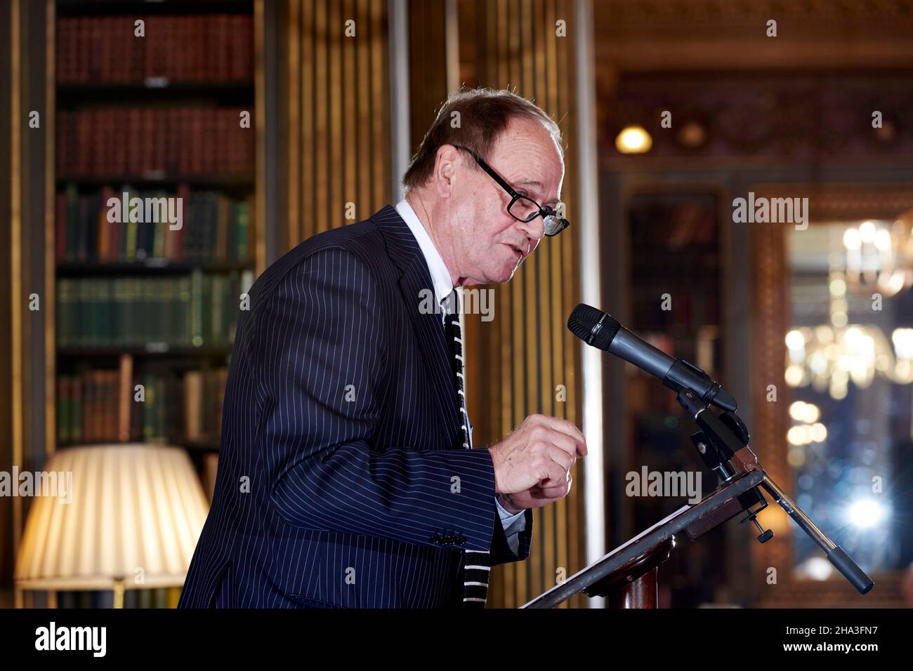 John blackadder hi-res stock photography and images - Alamy