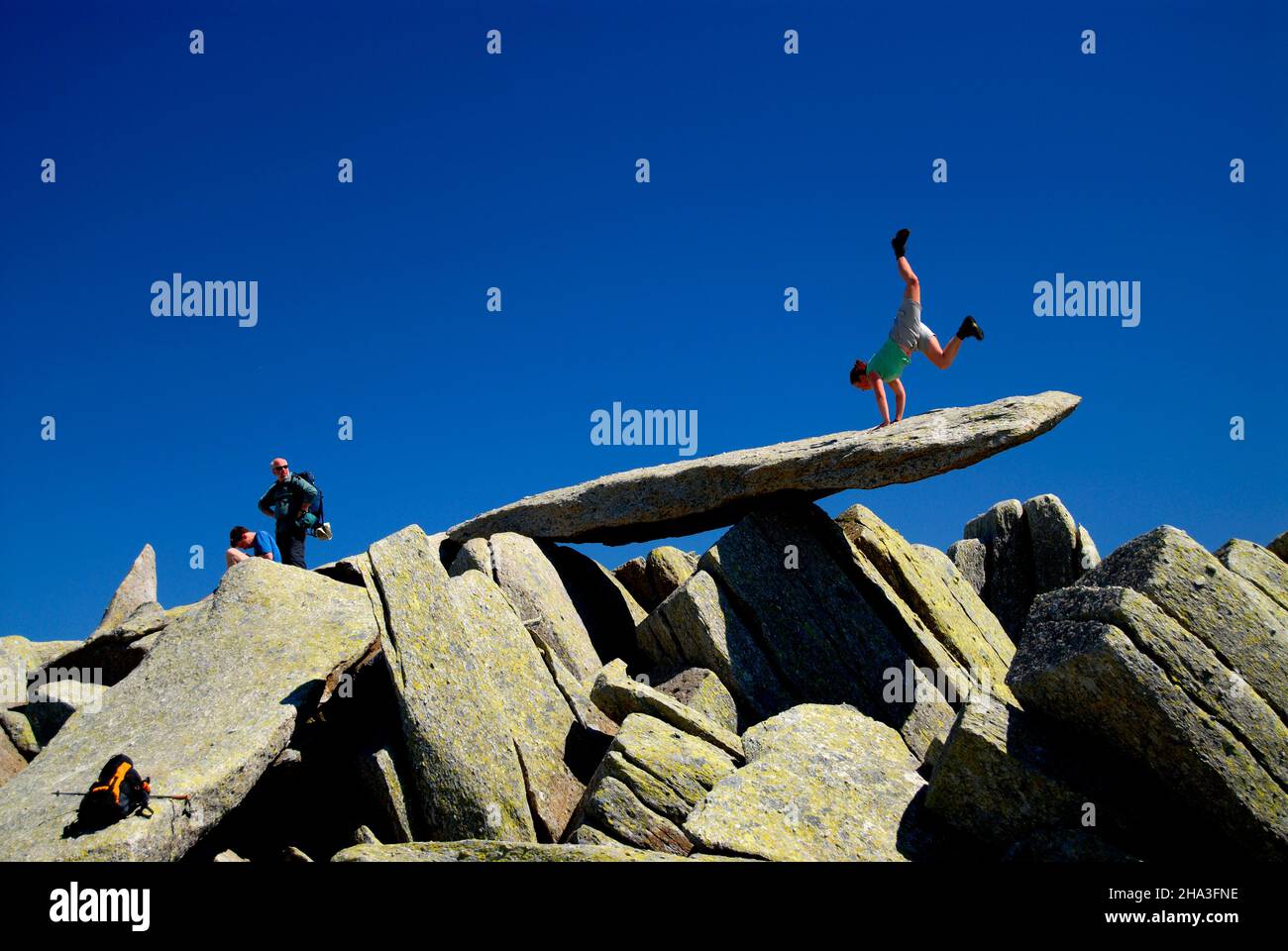 Fun on the Cantilever, the Glyders, Snowdonia Stock Photo - Alamy