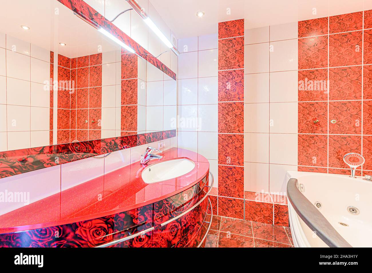 Russia, Moscow- May 06, 2020: interior room apartment modern bathroom ...