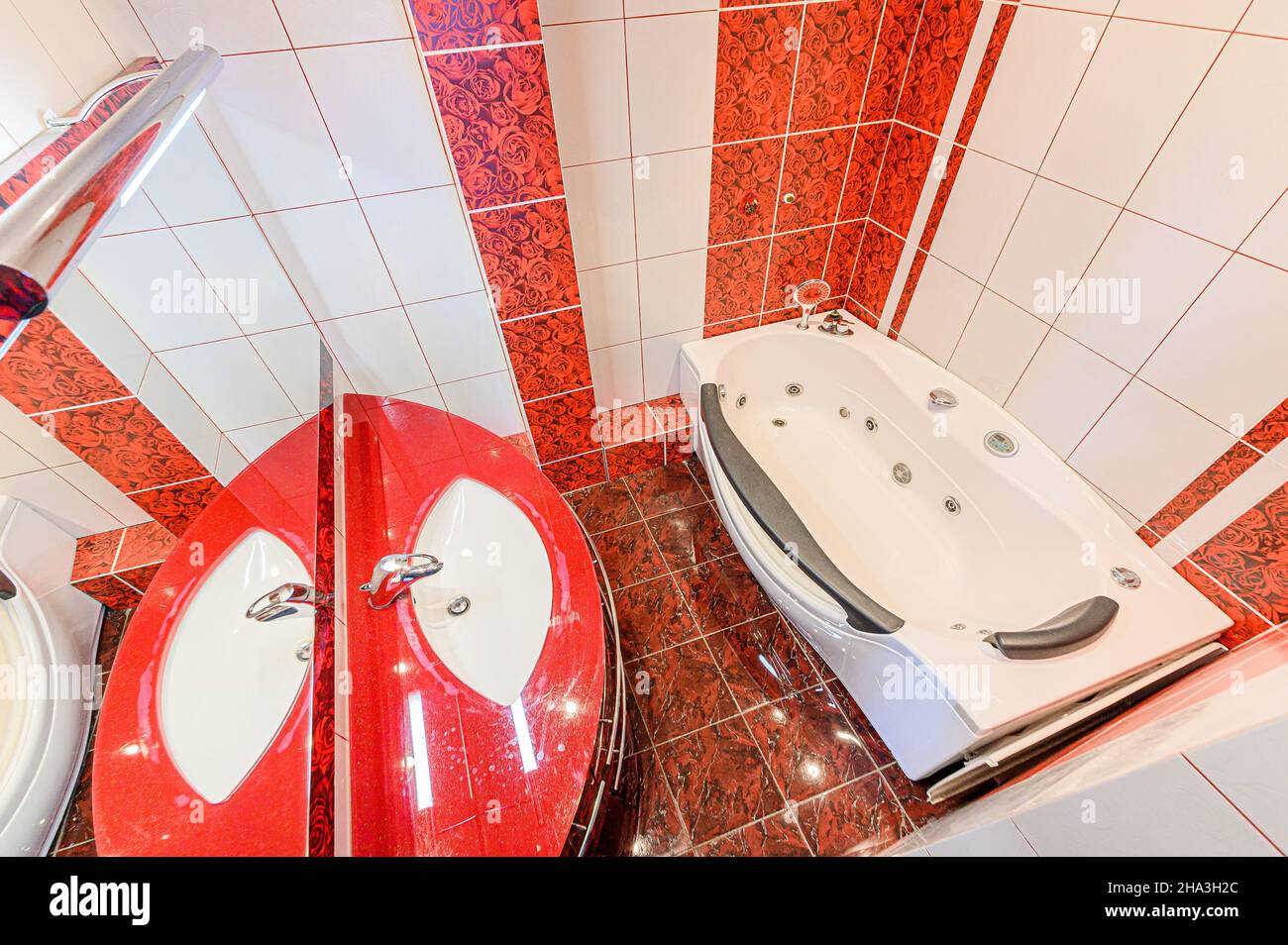 Russia, Moscow- May 06, 2020: interior room apartment modern bathroom ...