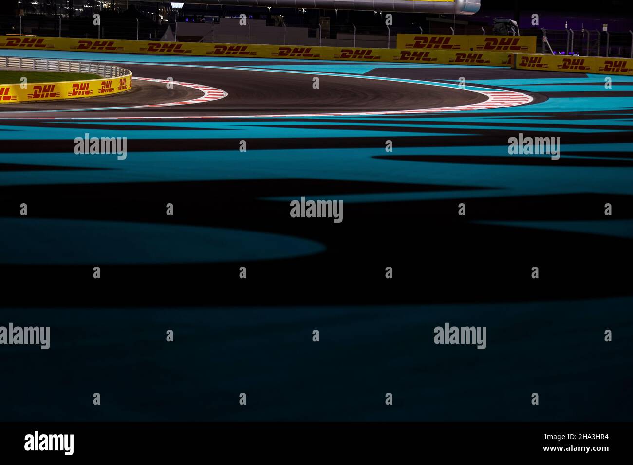 Abu Dhabi, United Arab Emirates. 9th Dec, 2021. Track impression, F1 ...