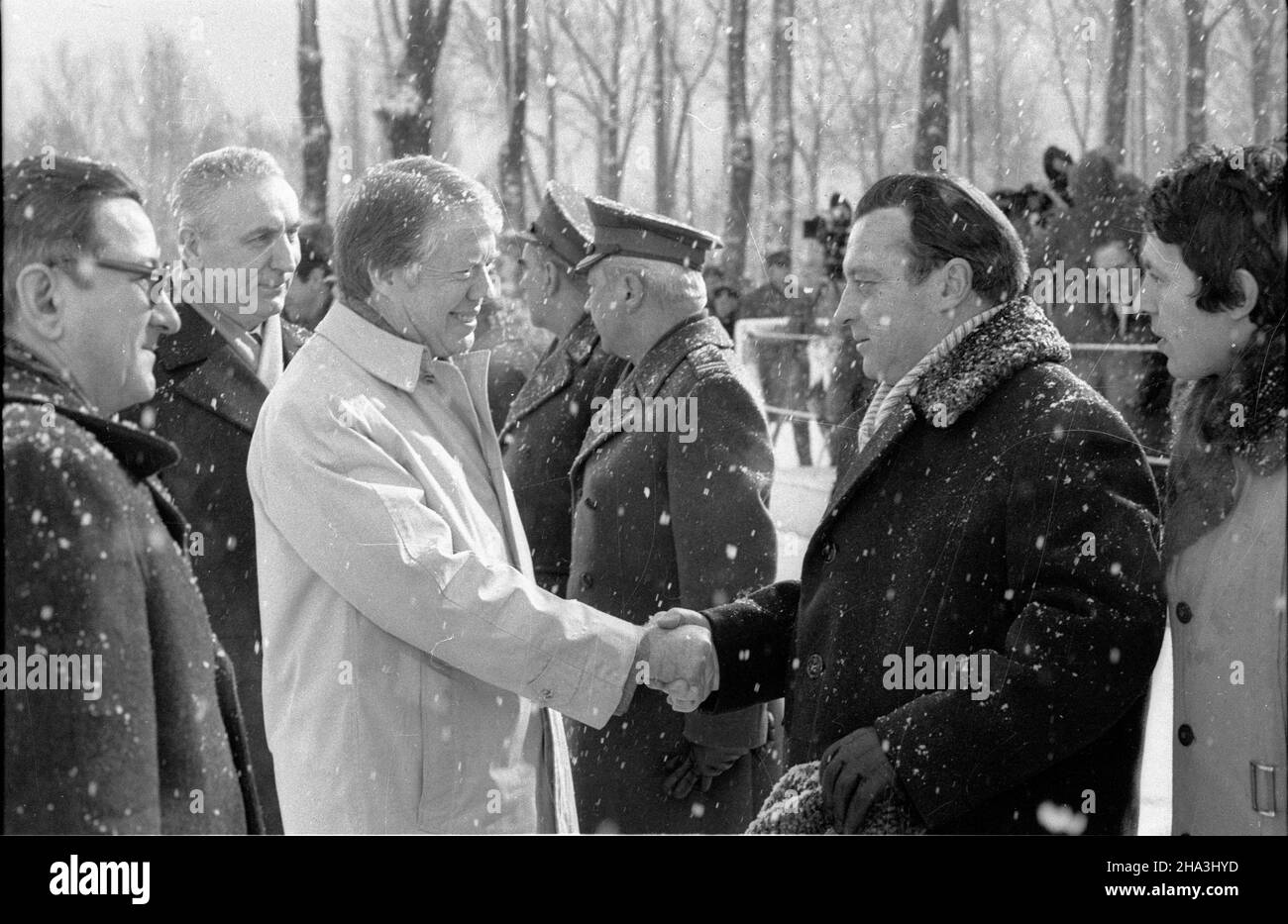 Warszawa, 1977-12-31. Oficjalne po¿egnanie prezydenta Stanów ...