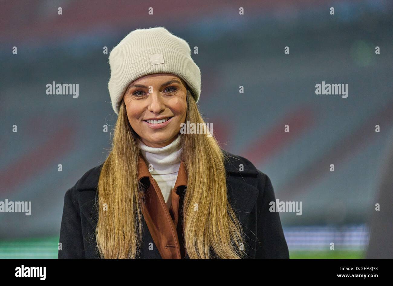 Munich, Germany. 08th Dec, 2021. Laura WONTORRA, sports presenter, reporter, woman, moderator ...