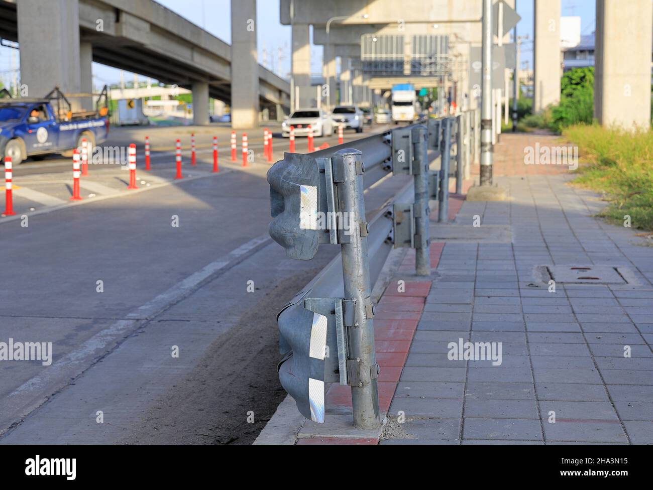 Steel crash barrier hi-res stock photography and images - Alamy