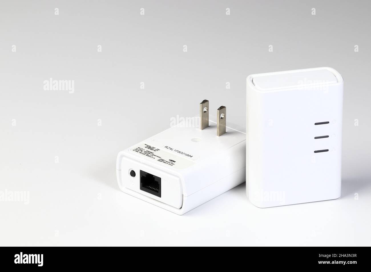 Powerline ethernet hi-res stock photography and images - Alamy