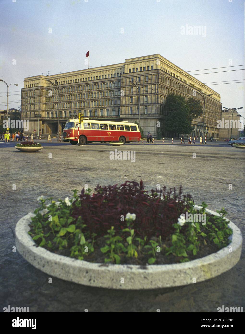 Budynek kc pzpr hi-res stock photography and images - Alamy