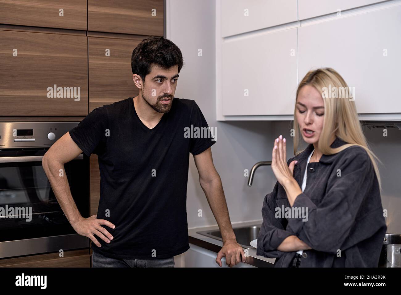 Woman scolding husband hi-res stock photography and images - Alamy