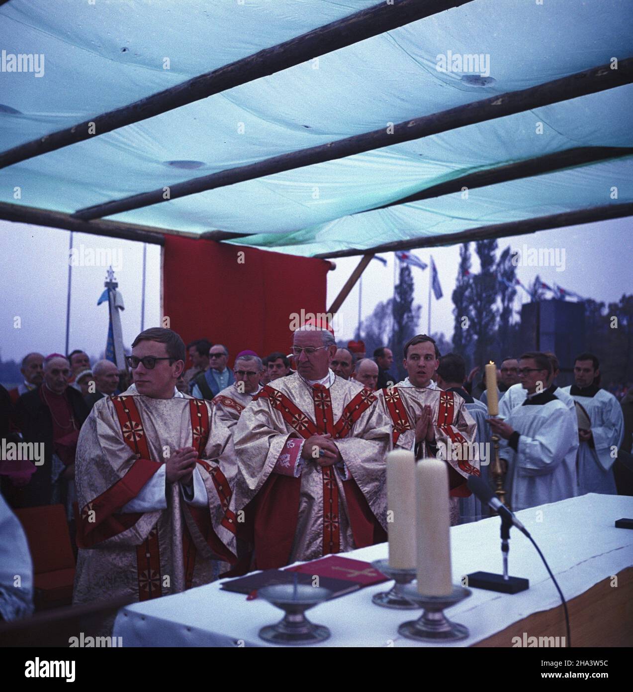 John joseph krol hi-res stock photography and images - Alamy